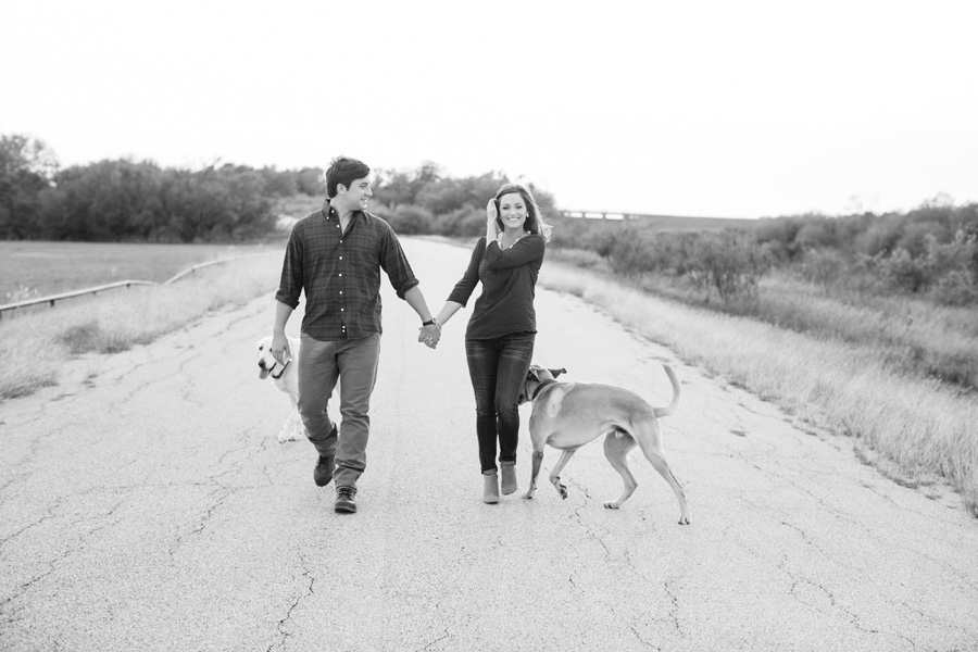 Luke & Caroline - Waco Portrait Photography | Rachel Whyte Photography